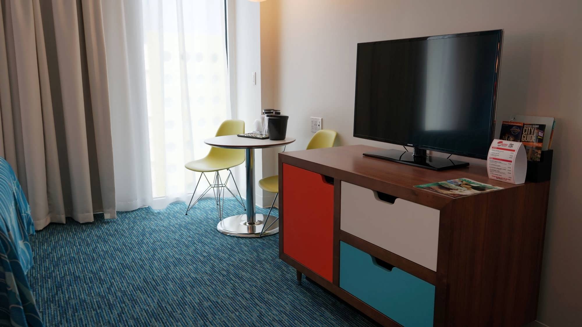 Cabana Bay Beach Resort: Rooms - photo galleries, details, & more