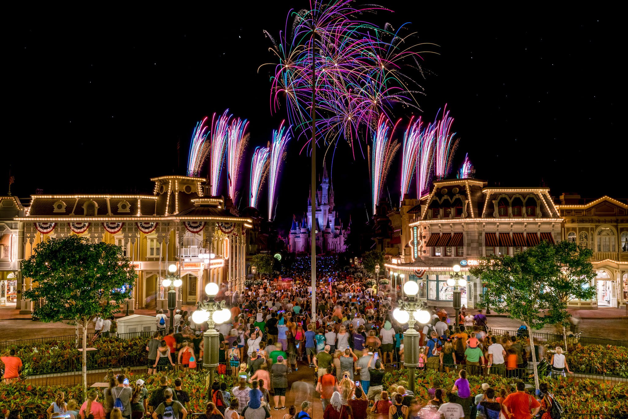 9 epic locations to view Disney fireworks