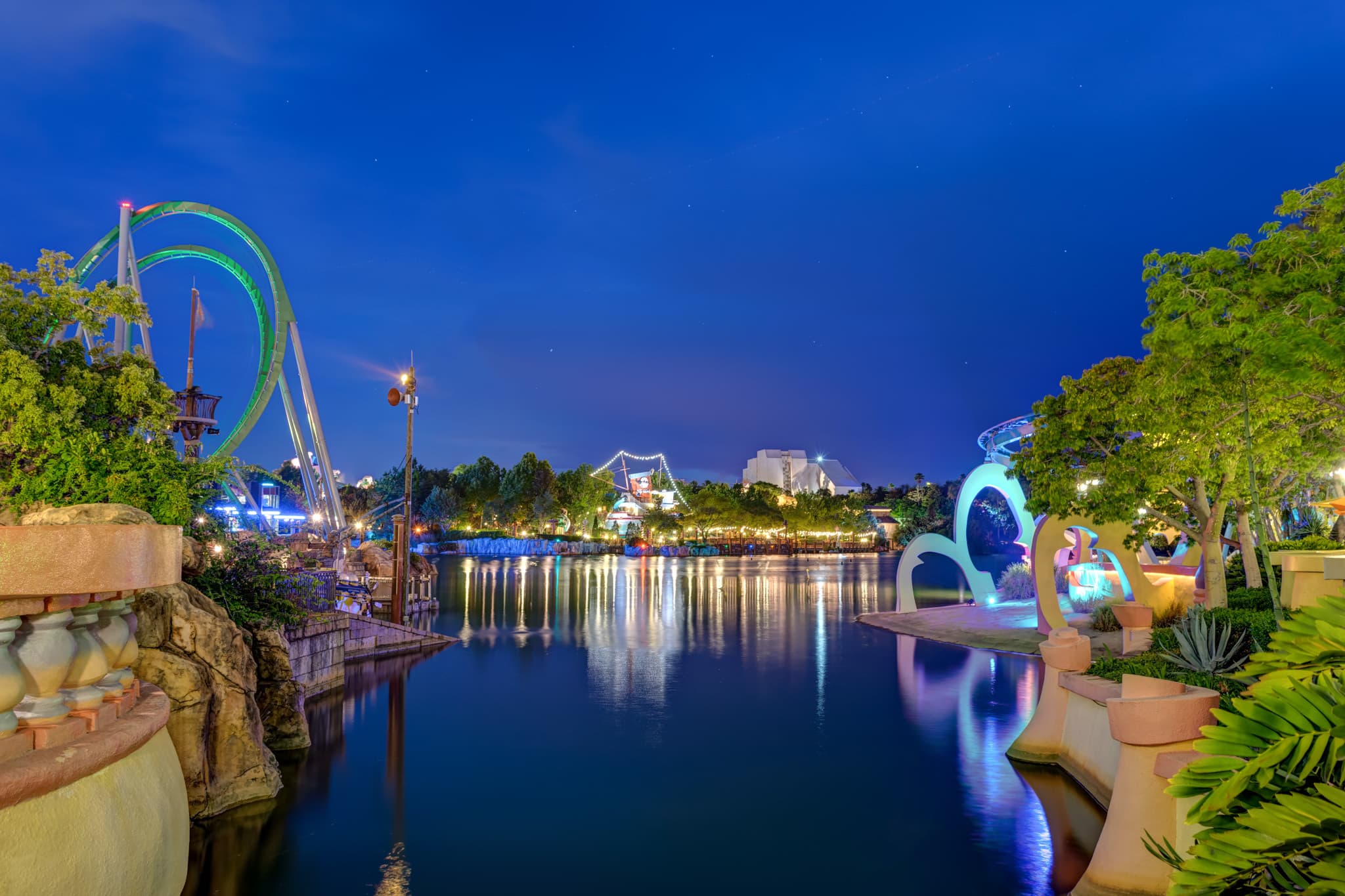 9 incredible photos around the water at Islands of Adventure