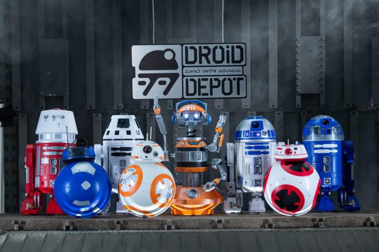 Droid Depot in Star Wars: Galaxy's Edge at Disney World's Hollywood Studios