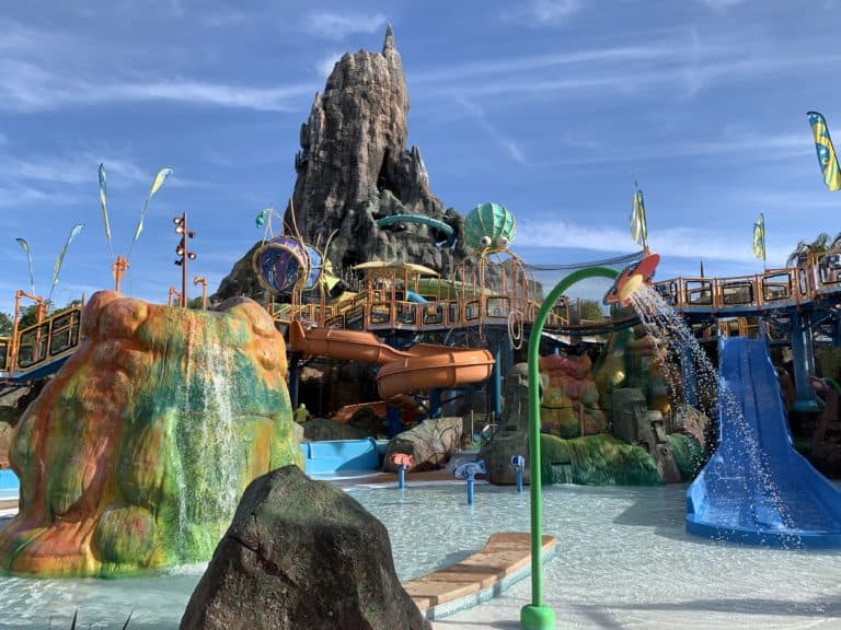 Runamukka and Tot Tiki Reefs at Universal Volcano Bay | Orlando Informer