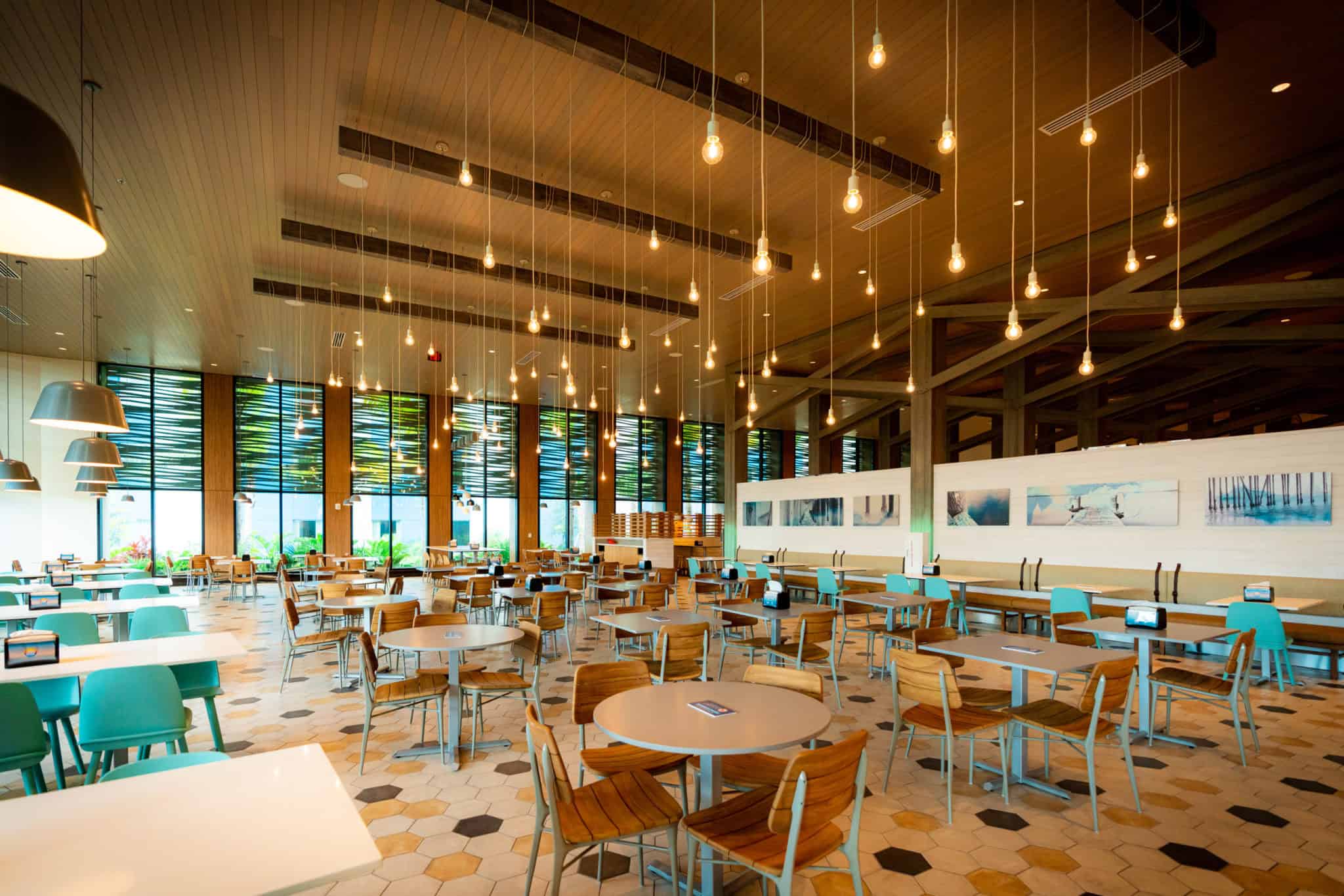 Universal Endless Summer Resort – Dockside Inn and Suites: Dining ...