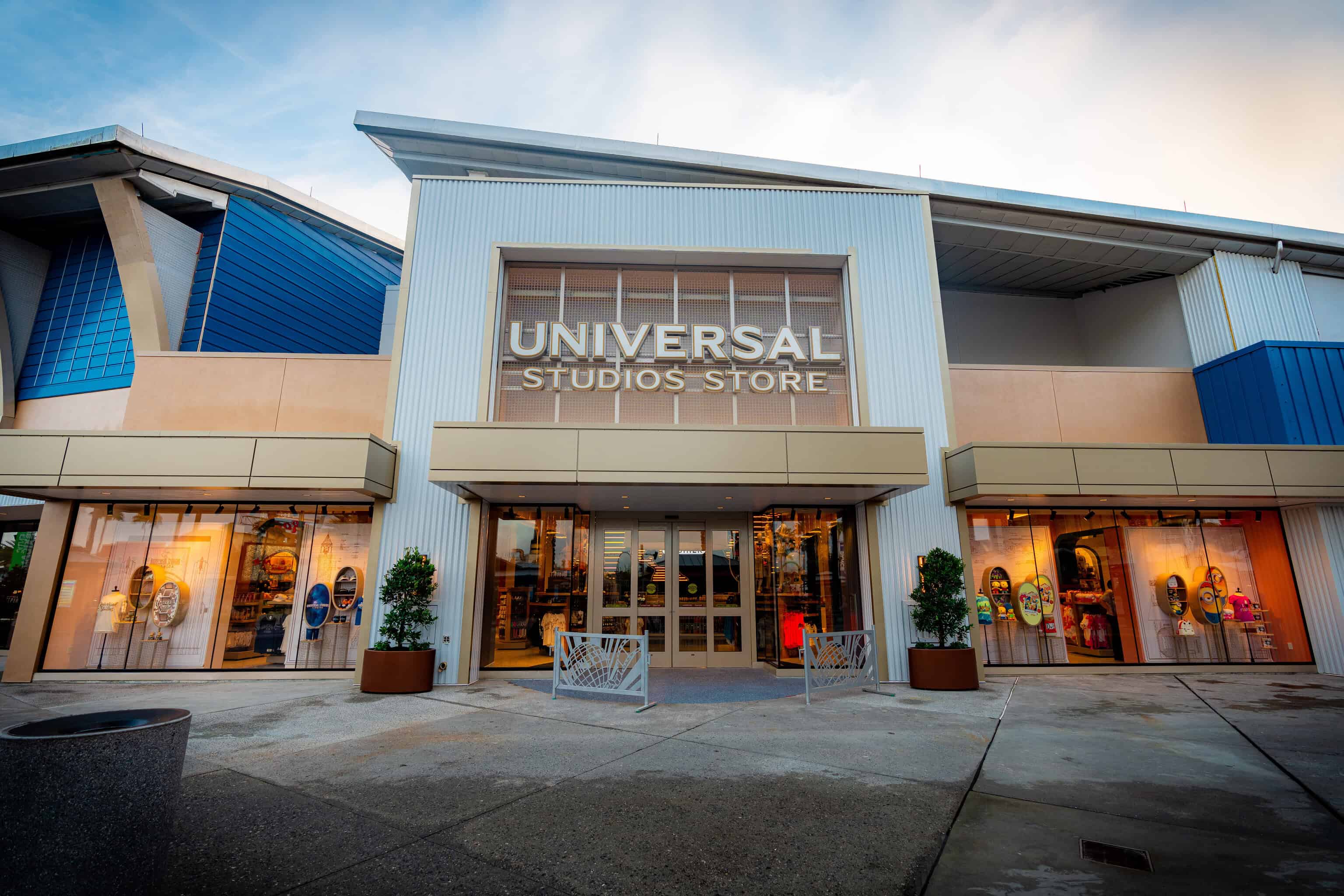 Stores at Universal CityWalk - Complete, Up-to-Date Guide | Orlando ...