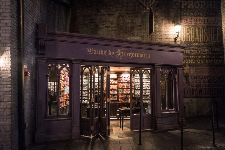 Wands by Gregorovitch at Universal Studios Florida | Orlando Informer