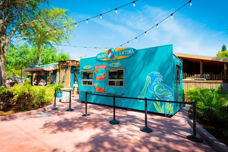 Dining at Aquatica Orlando | Orlando Informer