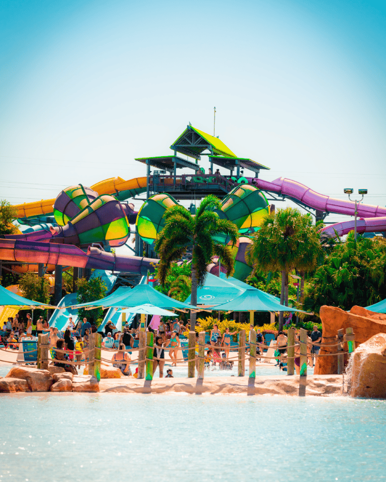 Dining at Aquatica Orlando | Orlando Informer