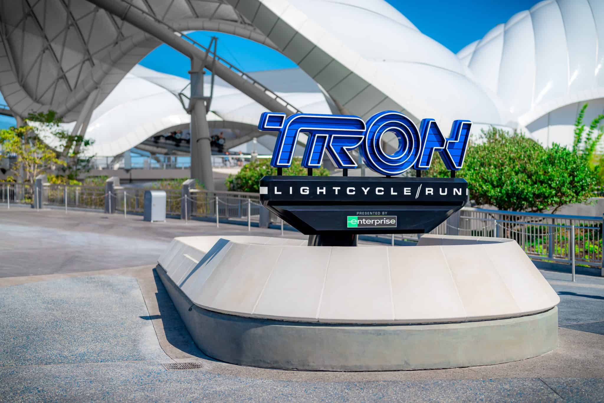 TRON Lightcycle / Run NOW OPEN