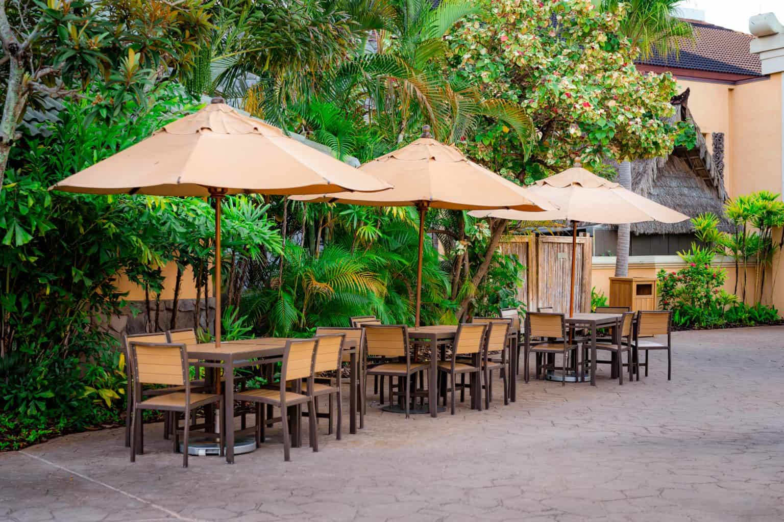 Bula Bar & Grille (quick-service) at Royal Pacific Resort | Orlando ...