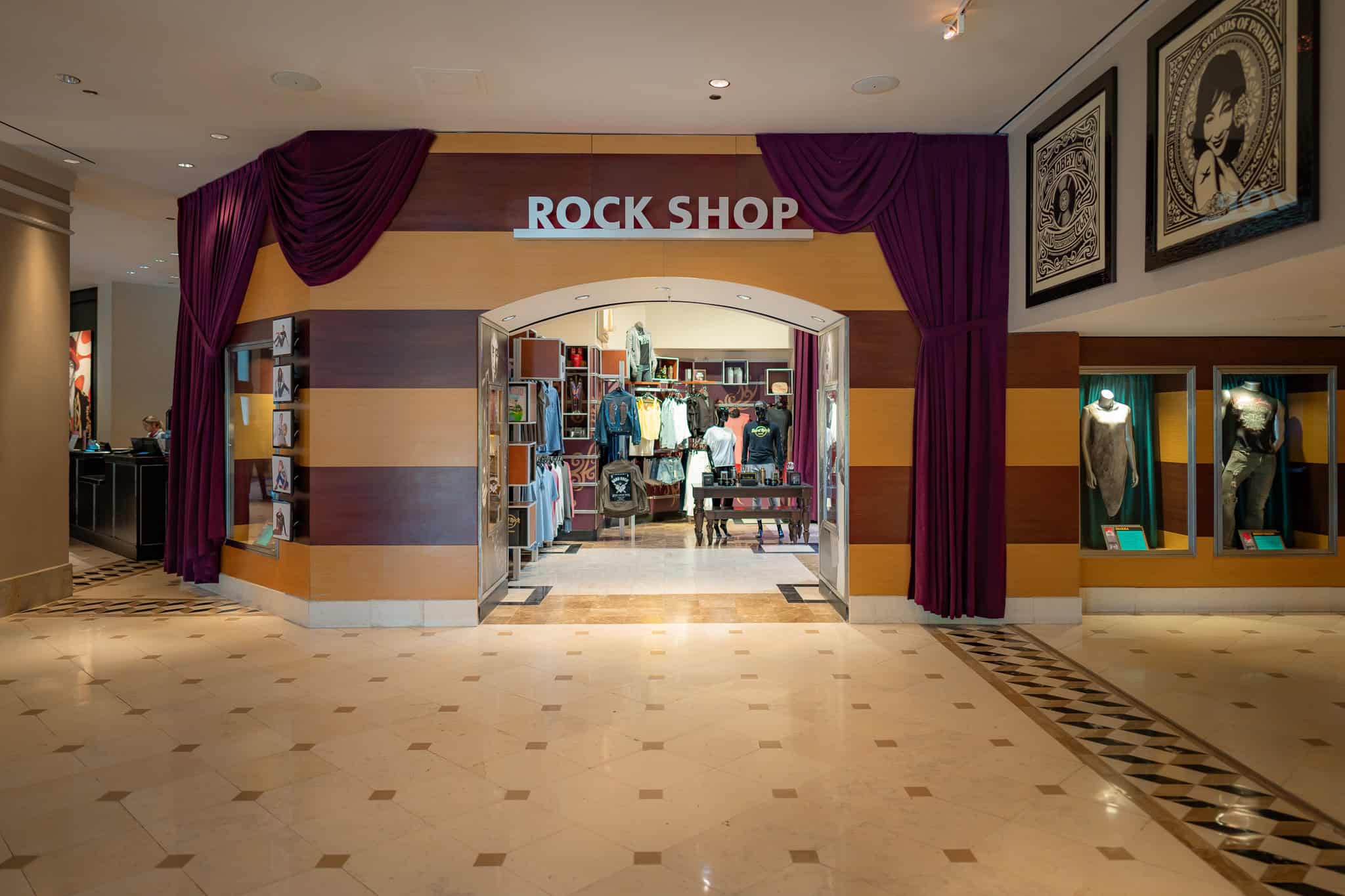 Hard Rock Hotel Orlando: Public spaces