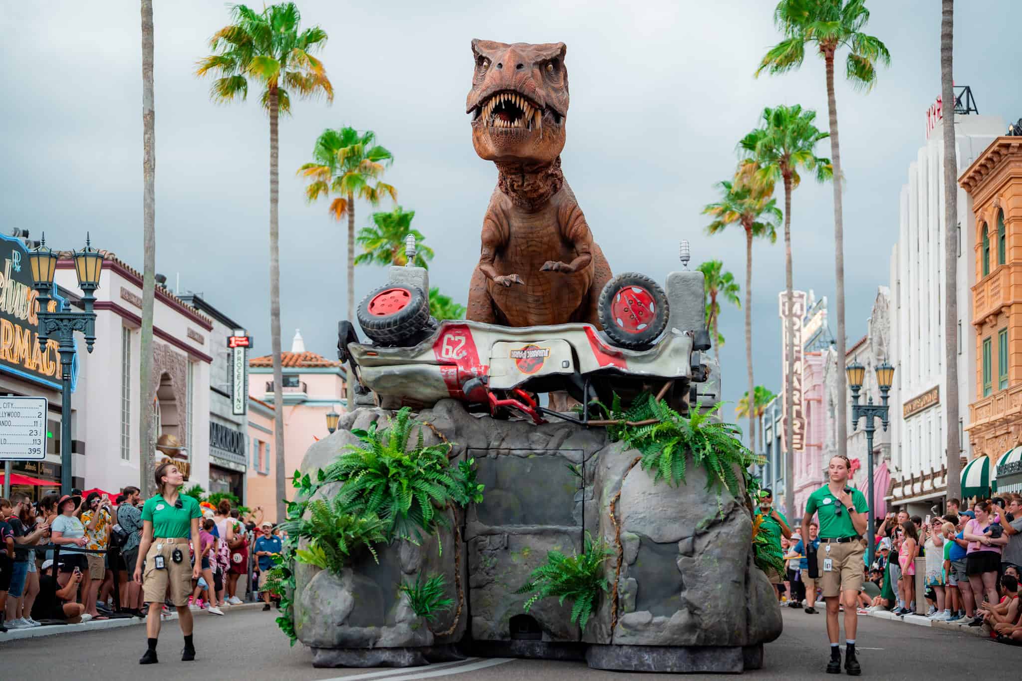 Universal Mega Movie Parade: FIRST LOOK