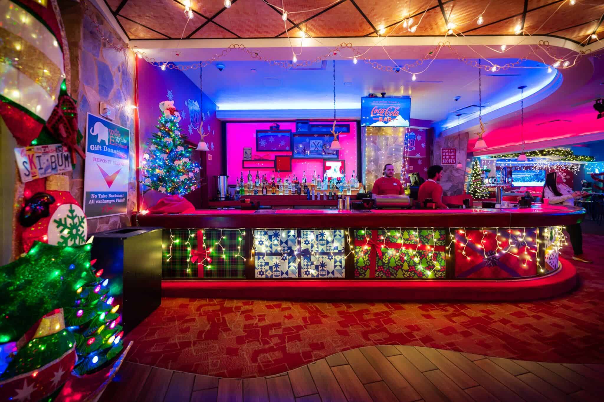 Green and Red Coconut Club at Universal CityWalk: FIRST LOOK