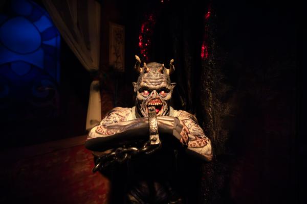 Hatchet and Chains: Demon Bounty Hunters Announced for Halloween Horror ...