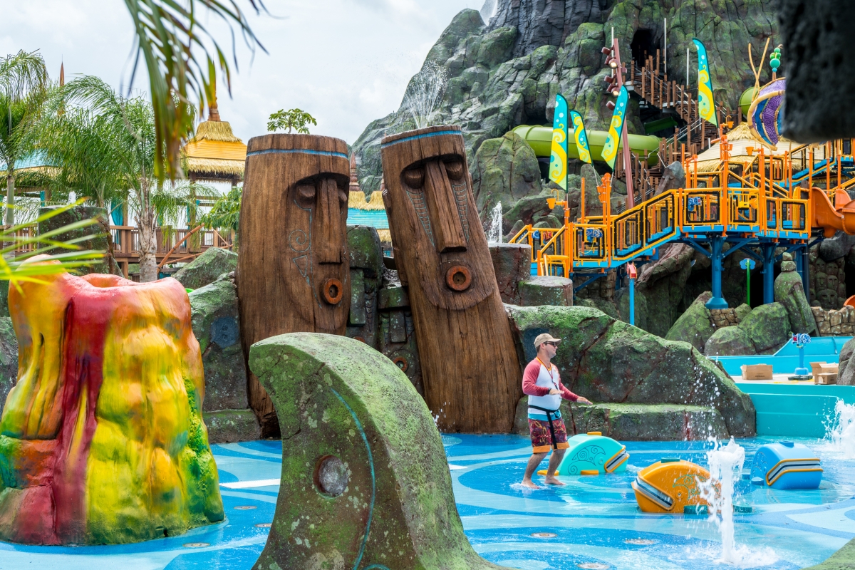 Runamukka and Tot Tiki Reefs at Universal's Volcano Bay - Orlando Informer